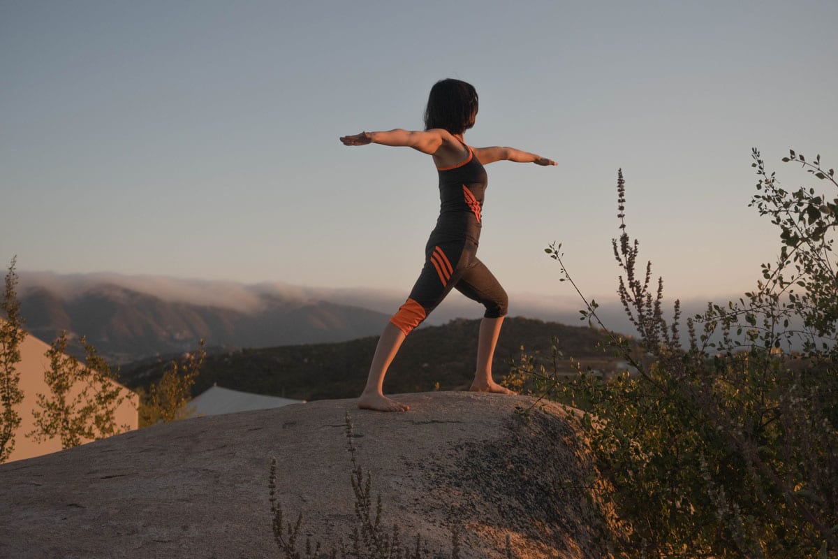Nacktyoga - Ein Trend, der tief blicken lässt - Ganzwunderbar